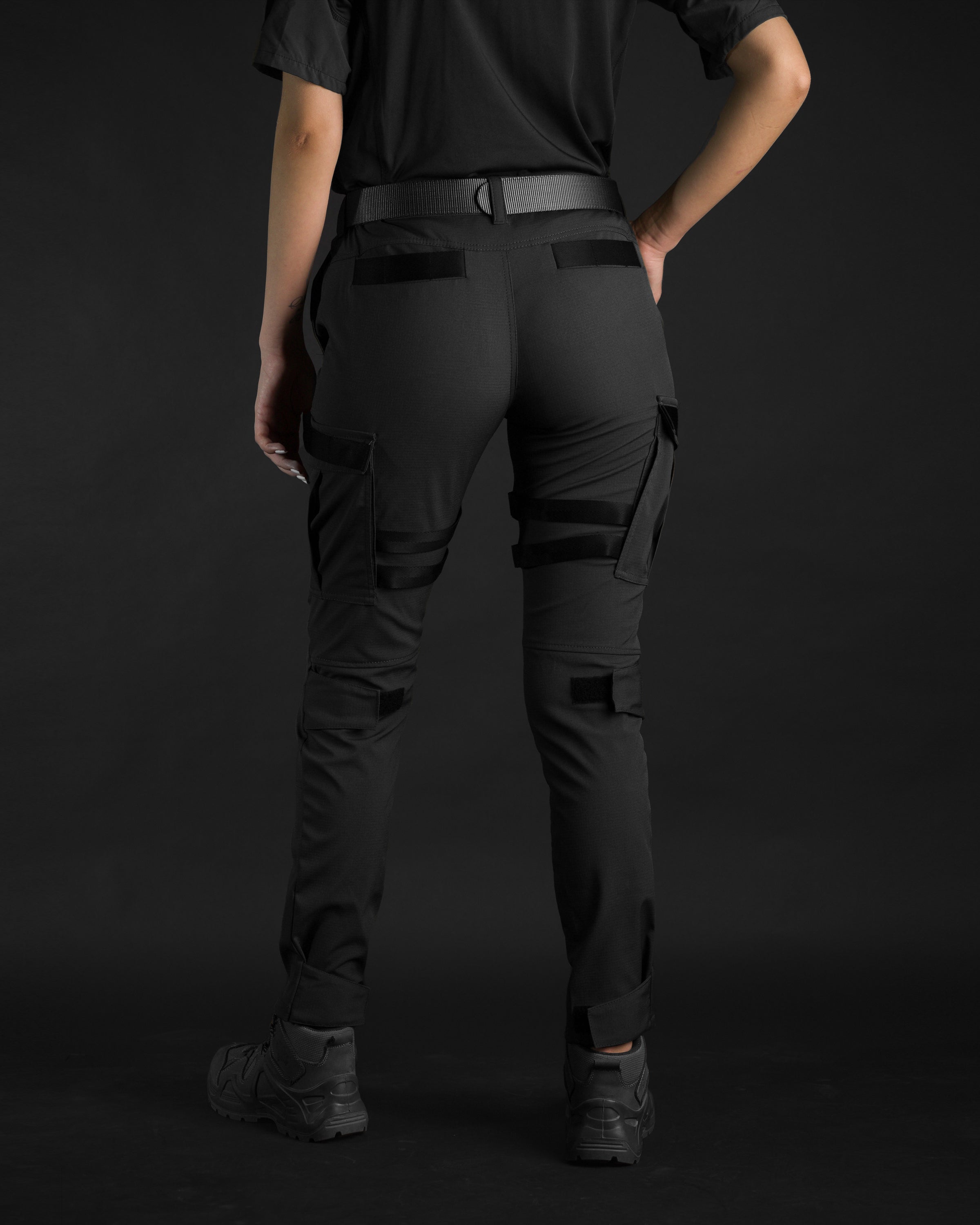 Spodnie cargo damskie Agresywne czarne– bezet.com